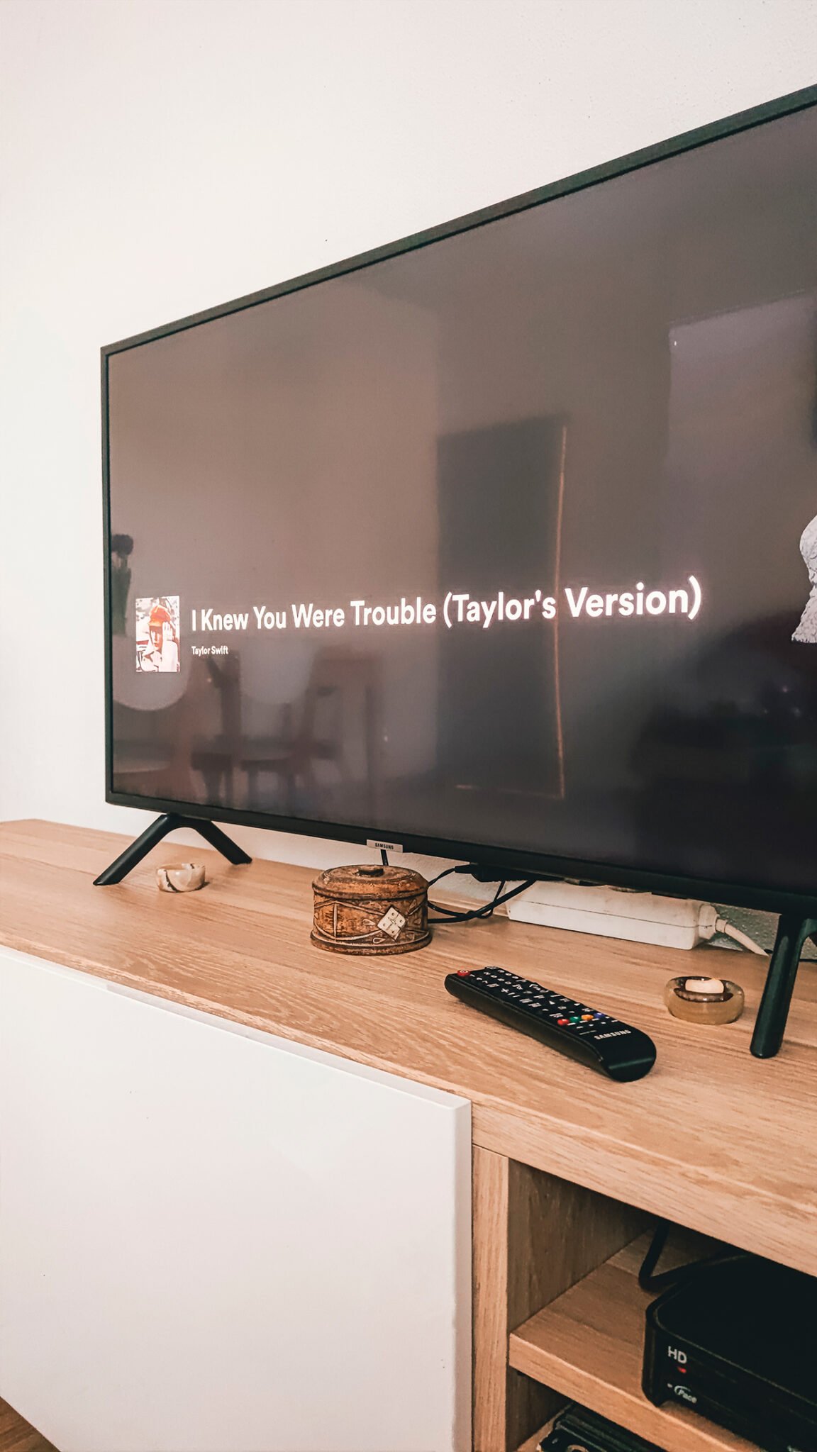 red (taylor's version): atingimos terreno sagrado na discografia da taylor swift - sofia costa lima